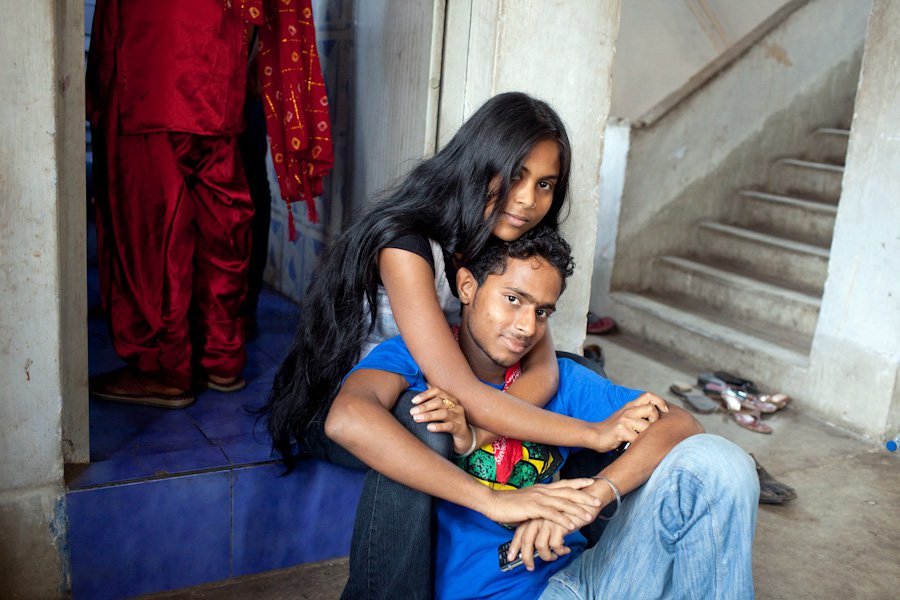 Asia's Largest Red Light Area : Gut Wrenching Photos