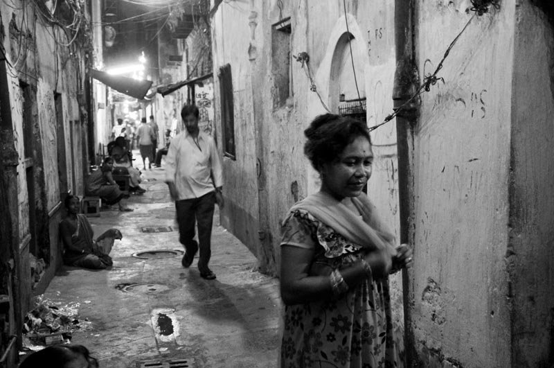 Asia's Largest Red Light Area : Gut Wrenching Photos