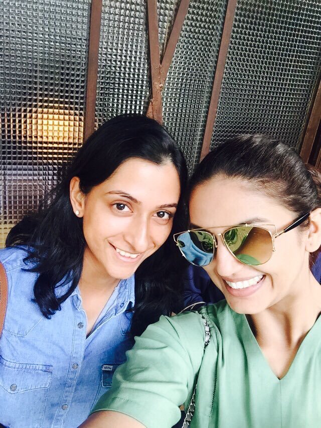 10 Unseen Pictures Deepika Padukone's Sister "Anisha Padukone"!