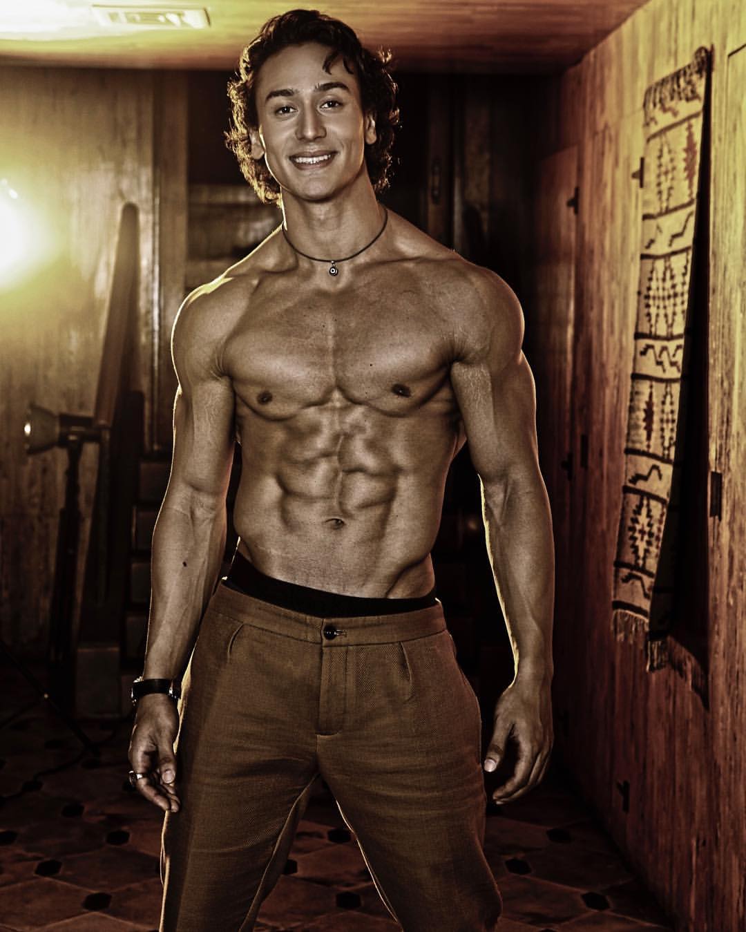 Tiger Shroff’s Physique Will Make Every Guy Want To Have A Body Like Him!