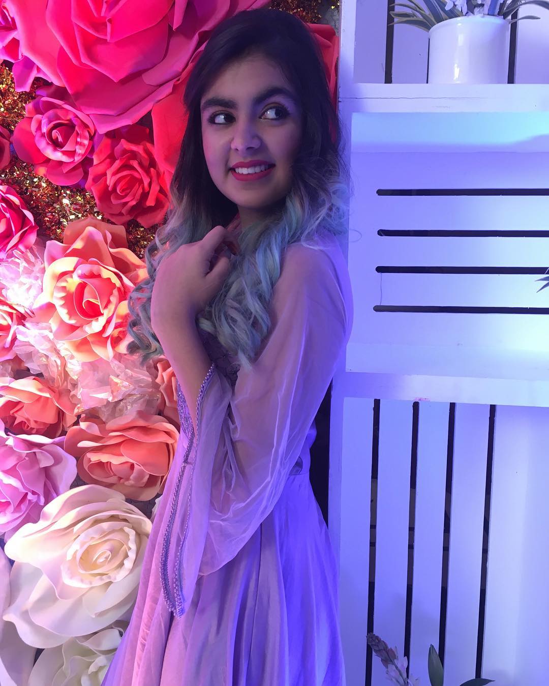 Daughter Of Imtiaz Ali "Ida Ali" Is All Grown Up To Be Gorgeous!