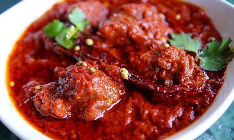 10 Spiciest Indian Dishes You Should Try At Least Once - Youngisthan.in