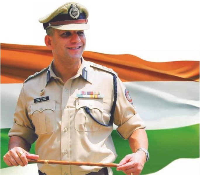 Here’s How These 8 Indian Police Officers Set Example of Their Bravery ...