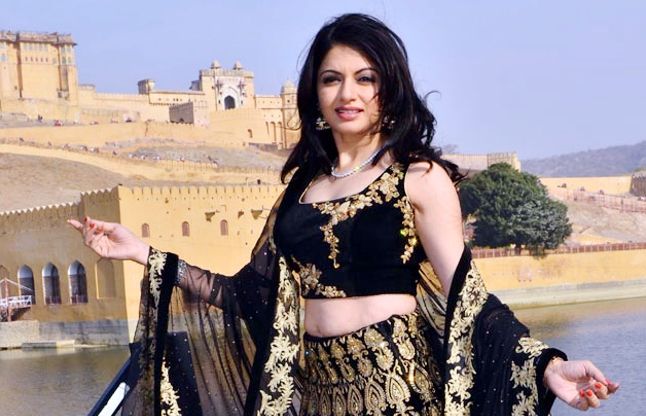 Bollywood Divas Who Are Real Life Princesses You Don't Know