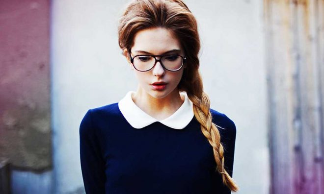 Dating A Nerdy Girl ! Ten Pros And Cons You Should Know