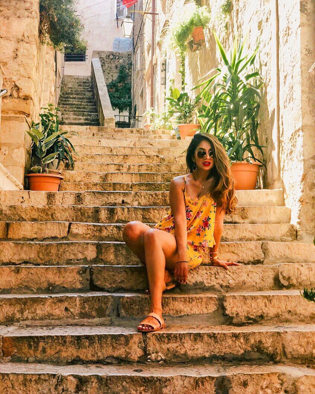 Hottest Indian Doctors - These Are The 5 Hottest Indian Doctors Abroad