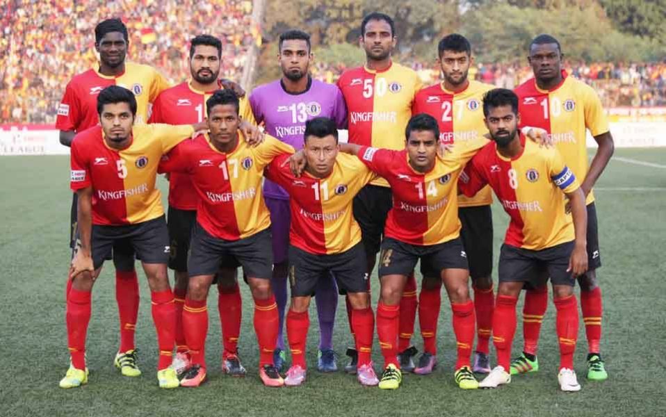 Bengali - Everlasting War Since Ages, Mohan Bagan And East Bengal.